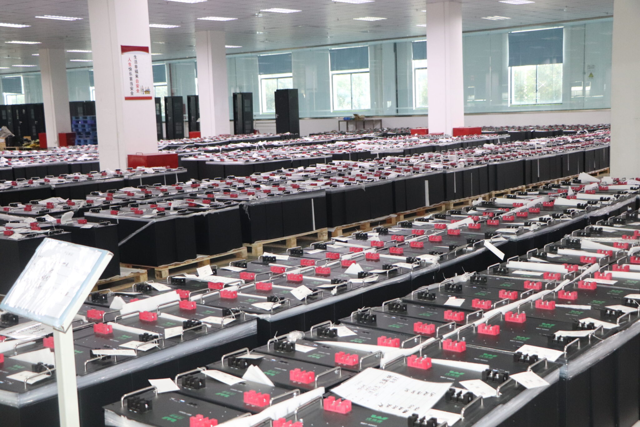 Lithium battery factory in China, Lithium battery manufacturer